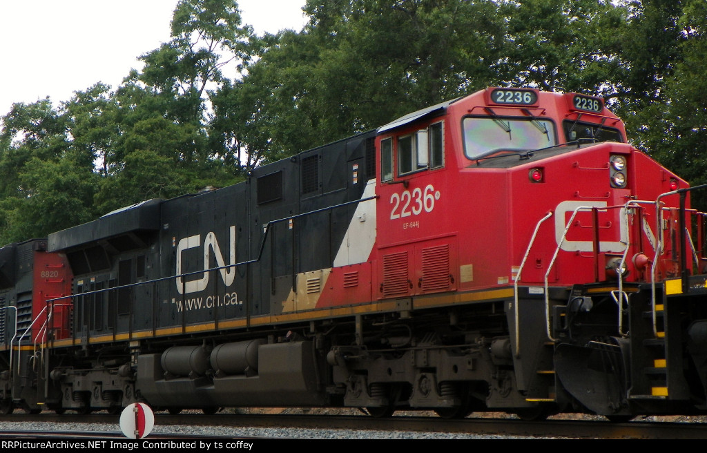 CN 2236